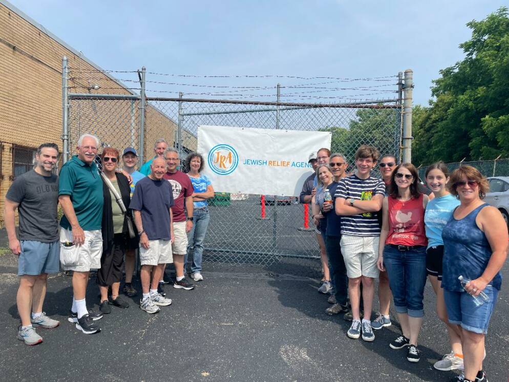 Temple Judea Congregants Volunteer with Jewish Relief Agency ...