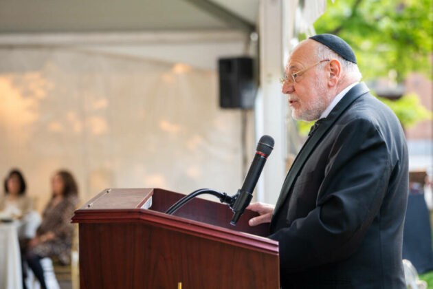 Rabbi Albert Gabbai Retires from Mikveh Israel After 35 Years ...