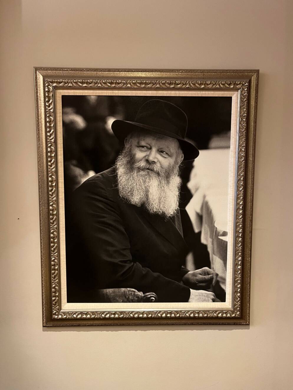 Rabbi Hirshi Sputz and Rebbetzin Shevy Sputz Build Chabad of Fairmount ...