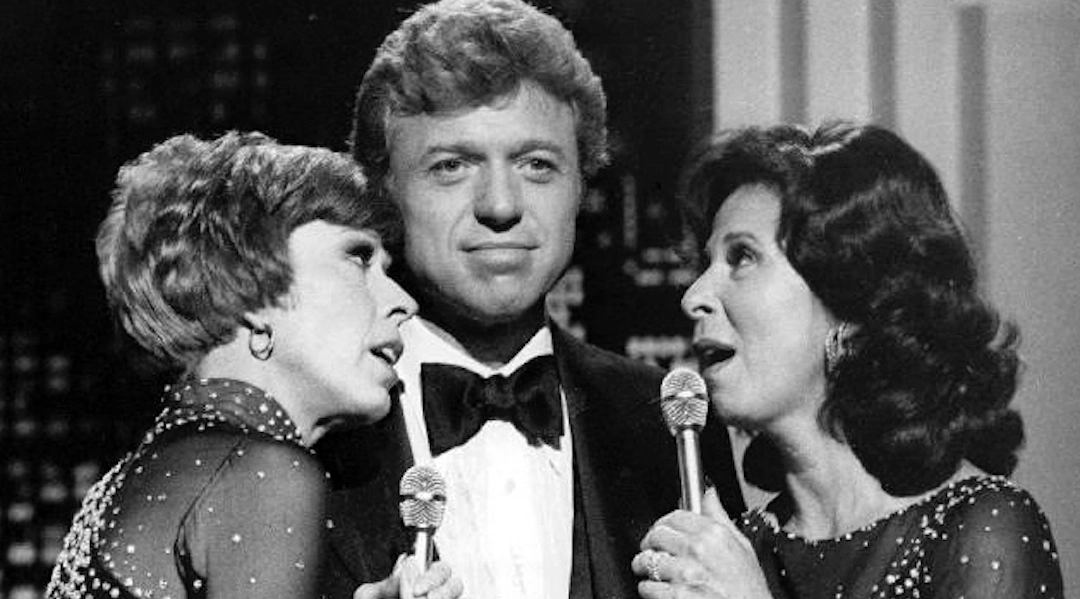 Singer Steve Lawrence, Son of a Cantor and Half of ‘Steve and Eydie ...