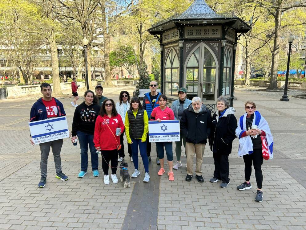 Philadelphian Shira Yoshor Starts Run For Their Lives Chapter to Help ...