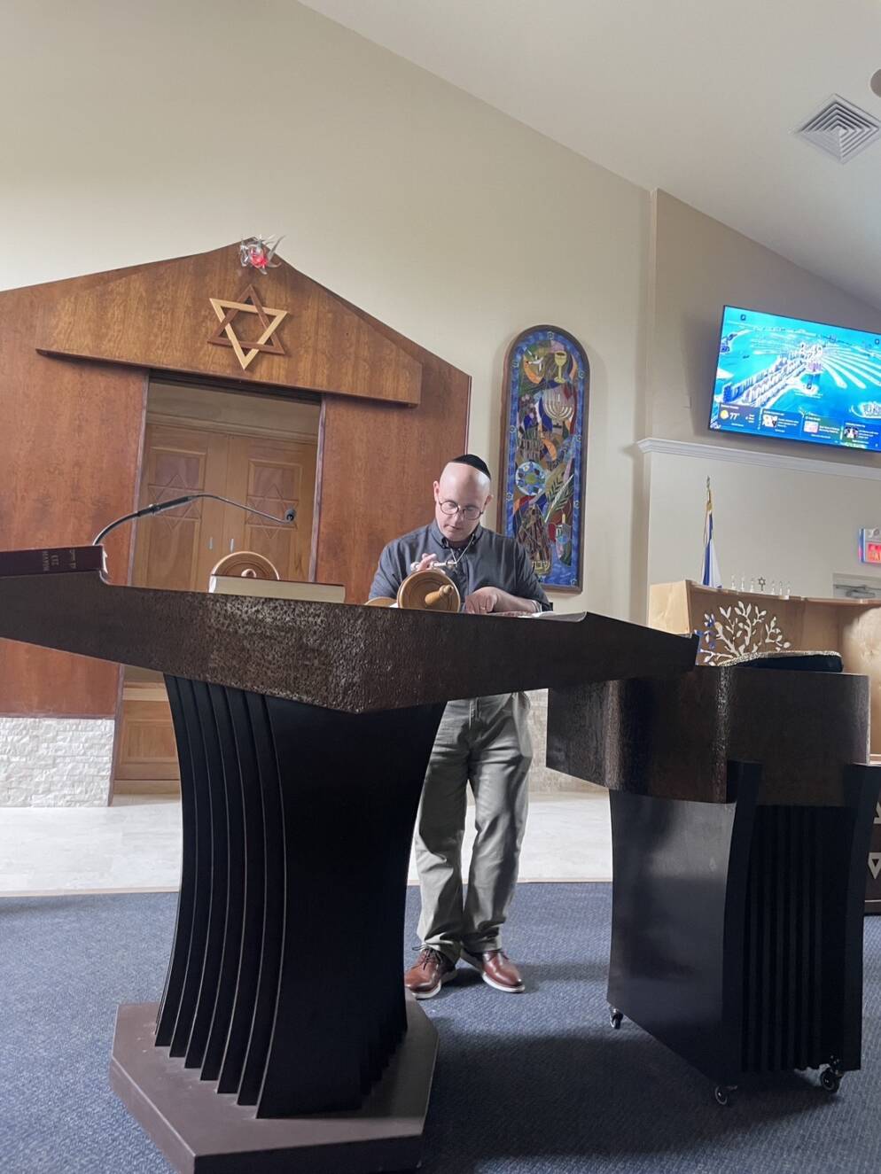 Congregation Brothers of Israel in Newtown Hires New Rabbi ...