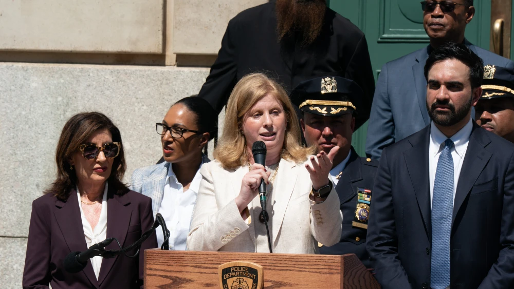 Anti-Jewish Hate Crimes Surge in NYC Despite Overall Drop in Crime